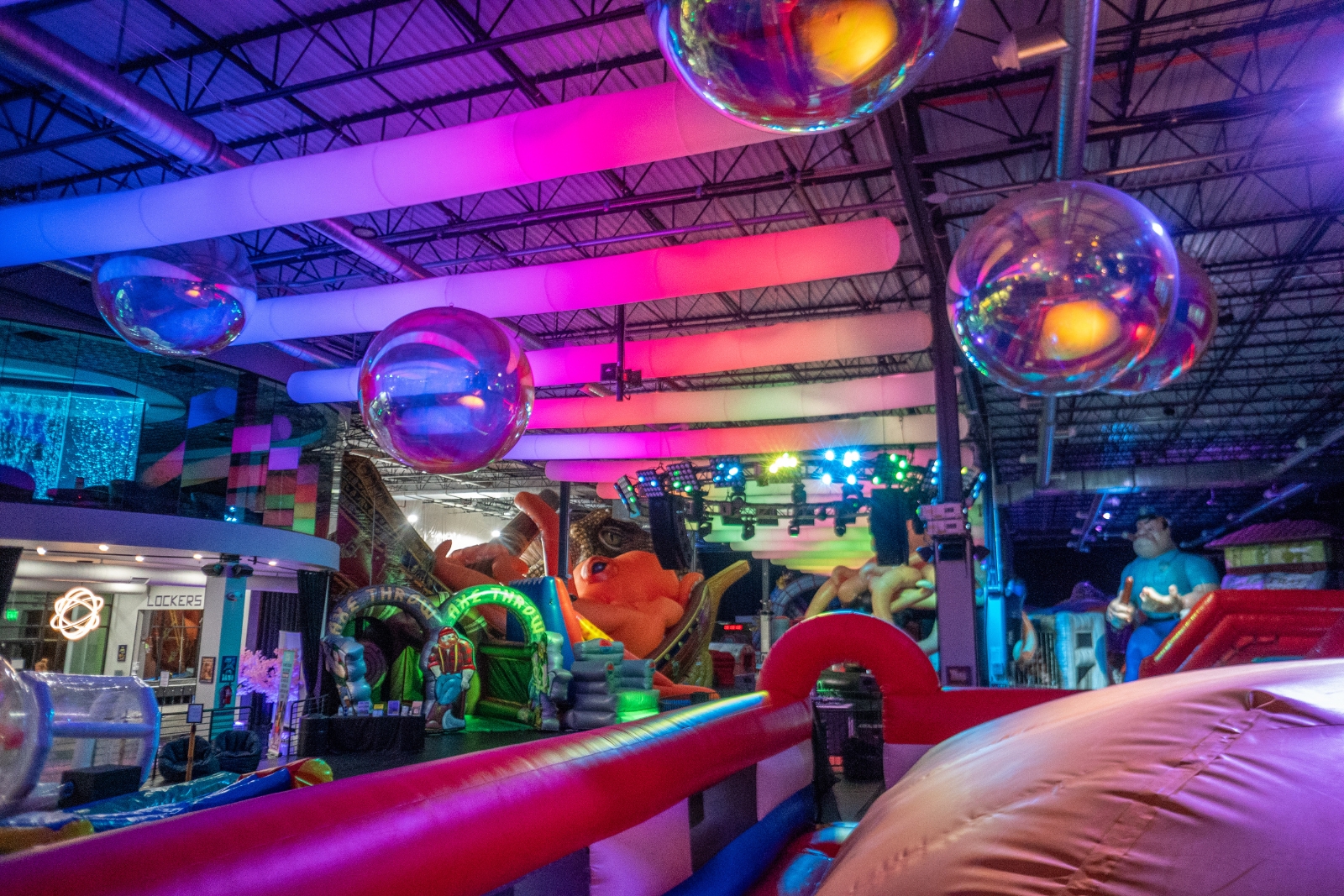 Photo Gallery - Bounce Empire