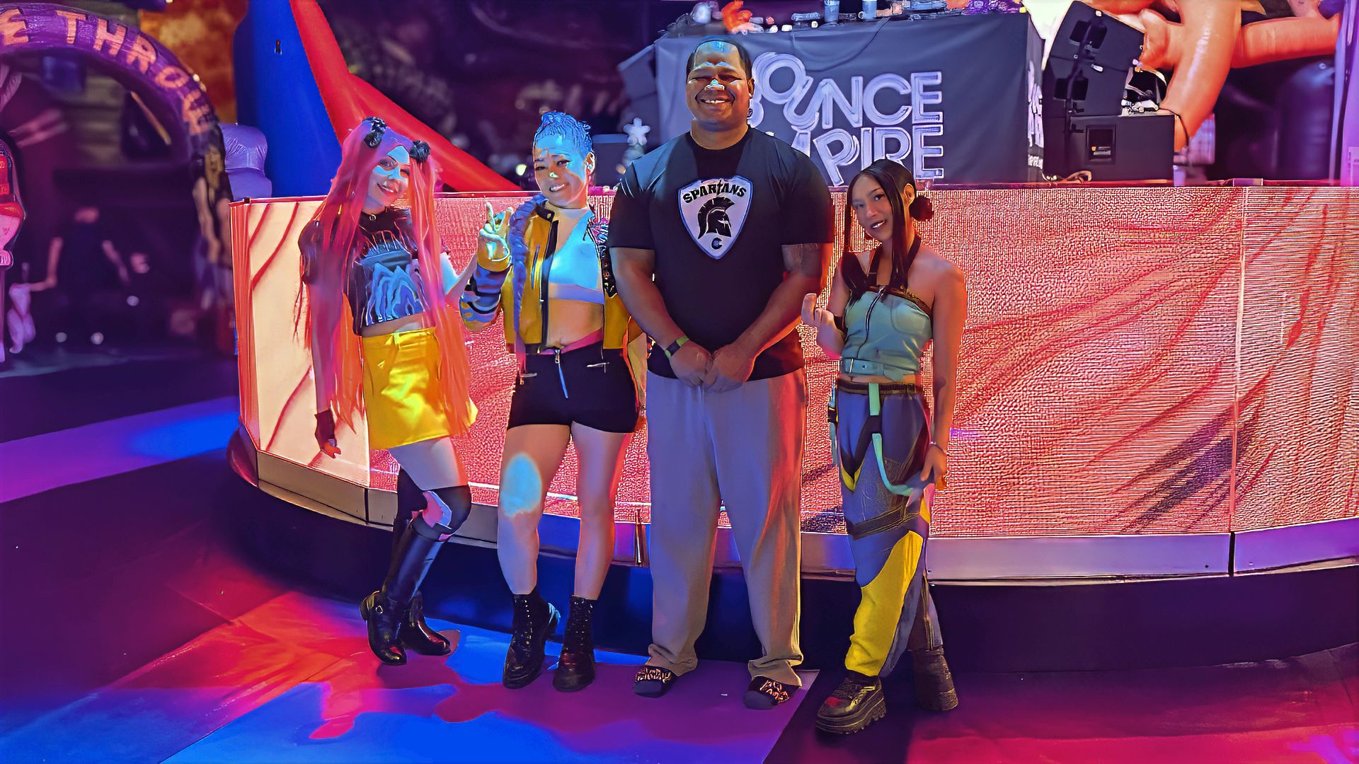 Tony Thompson on Family, Football, and Bounce Empire